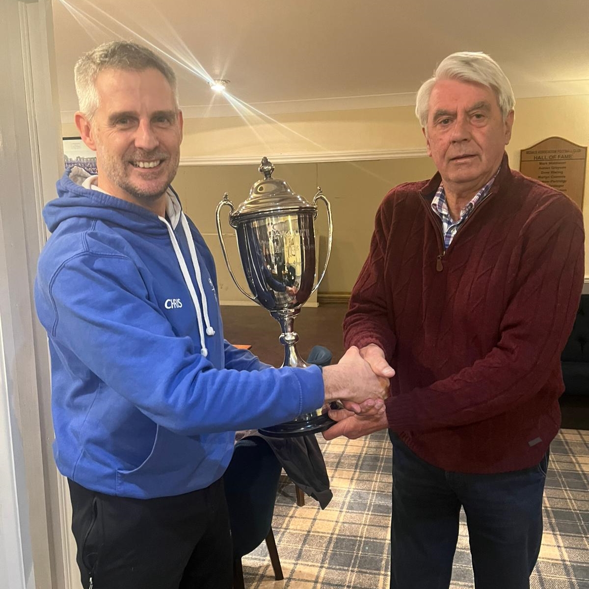 CEO receives volunteering award - Data Clan.